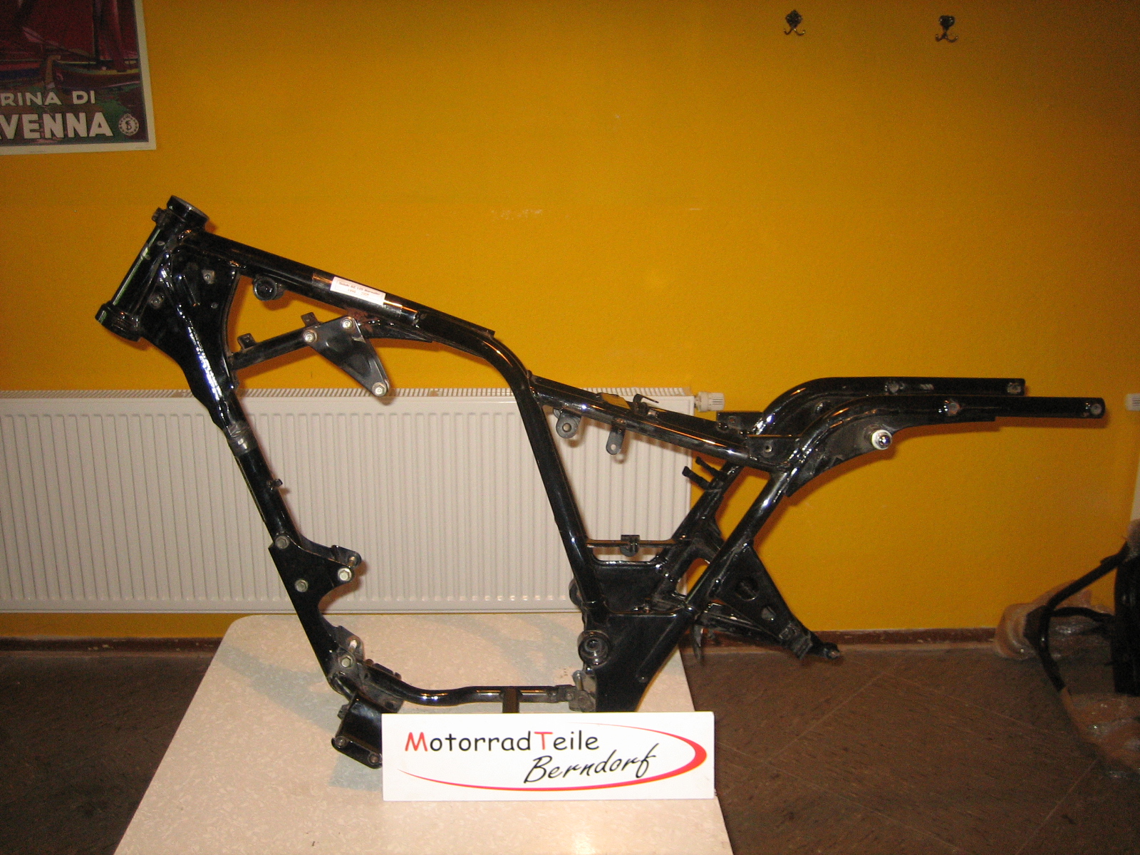 Suzuki GZ 125 Marauder Rahmen mit Brief | MotorradTeile Berndorf